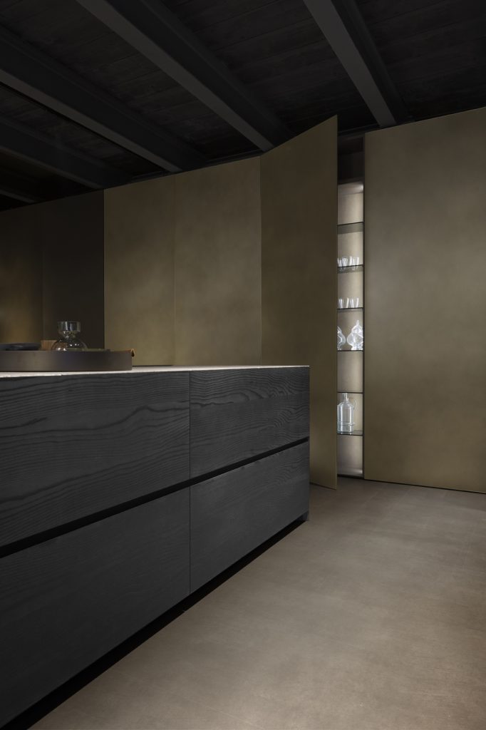 Fly the Kitchen Design Idea